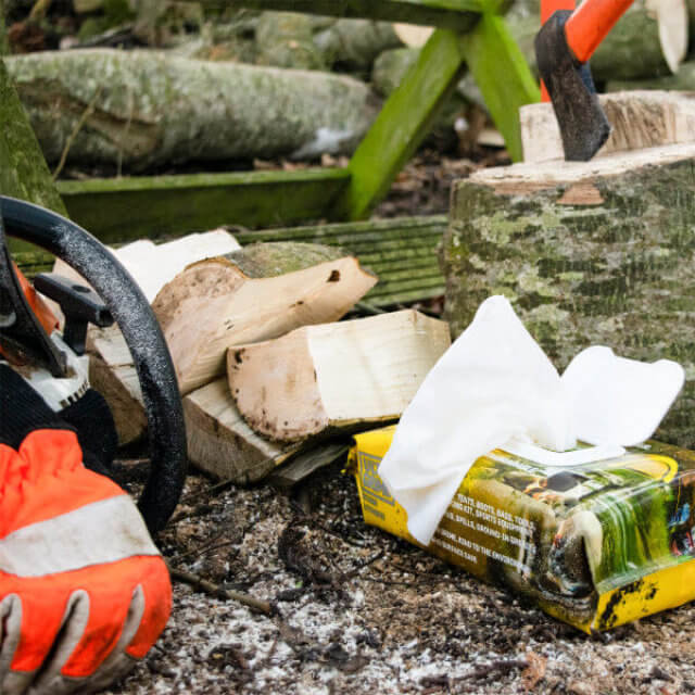 5660 UltraGrime Life 80 XXL Outdoor Cloth Wipes